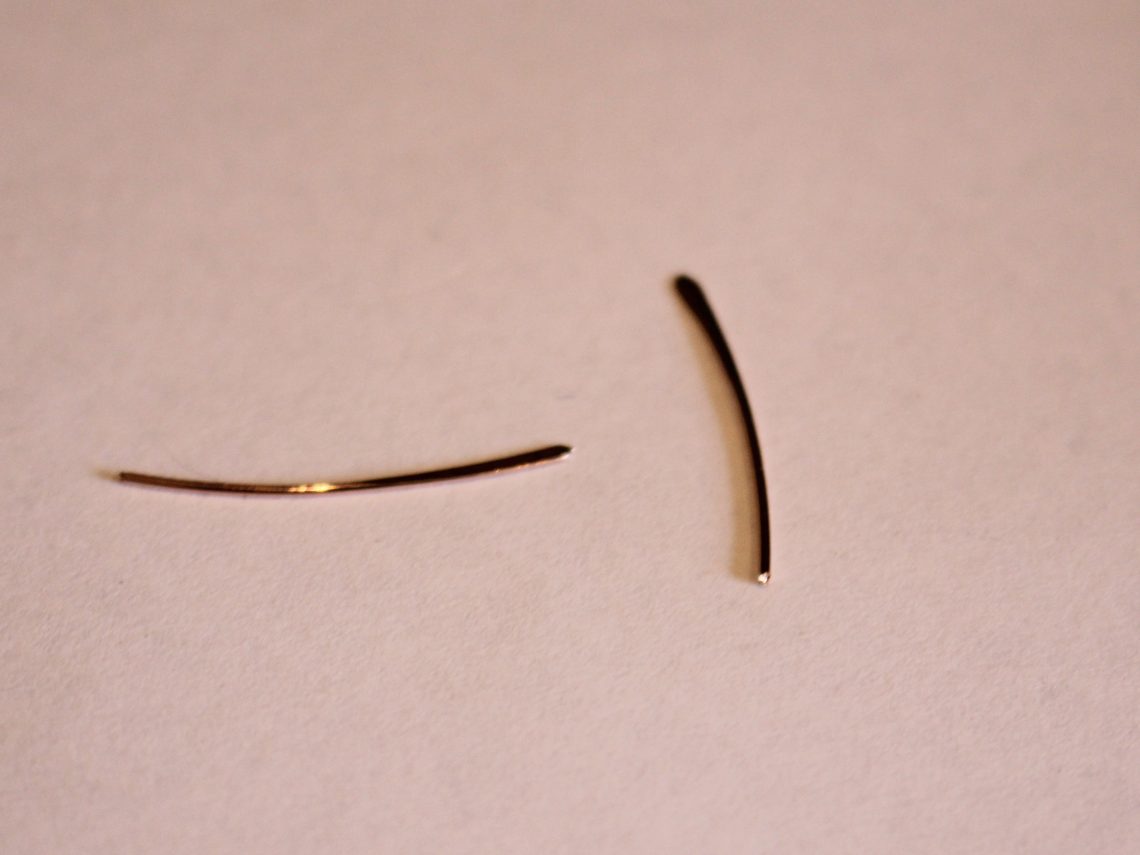 how to make stud wire earrings. Super cute for multiple piercings.