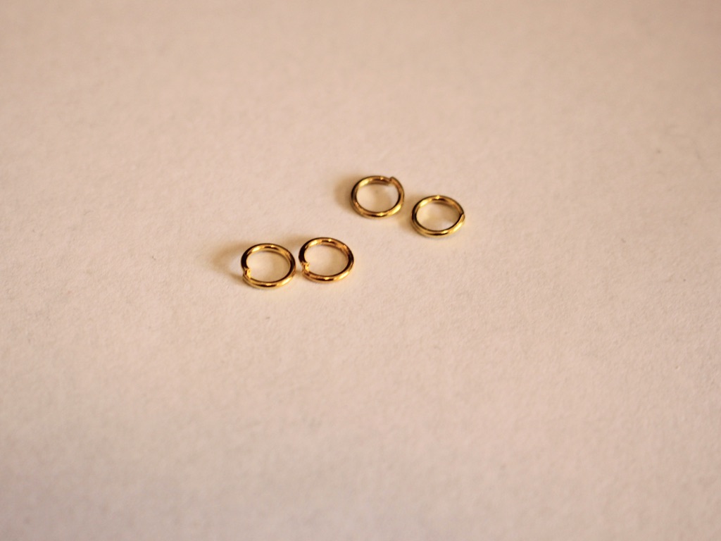 how to make chain loop earrings with chunky chains