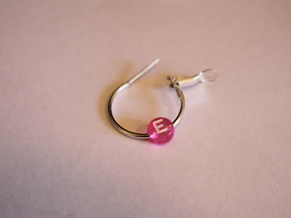 make some cute and sassy letter bead hoop earrings